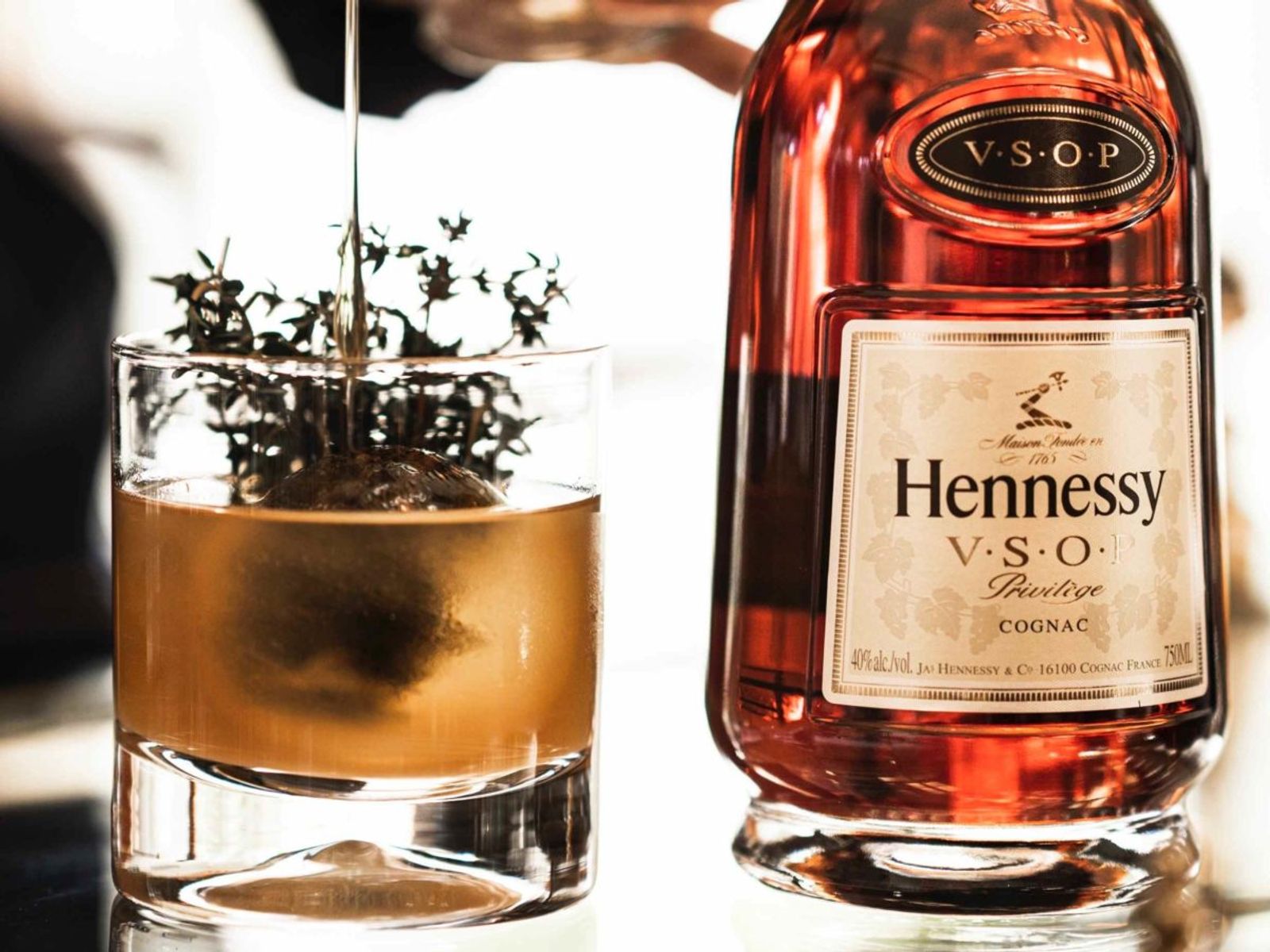 Hennessy calls out bartenders to try the HennessyMyWay challenge