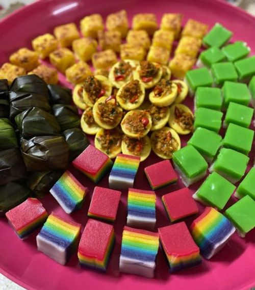 7 best spots for the most delicious kuih in KL to order for delivery