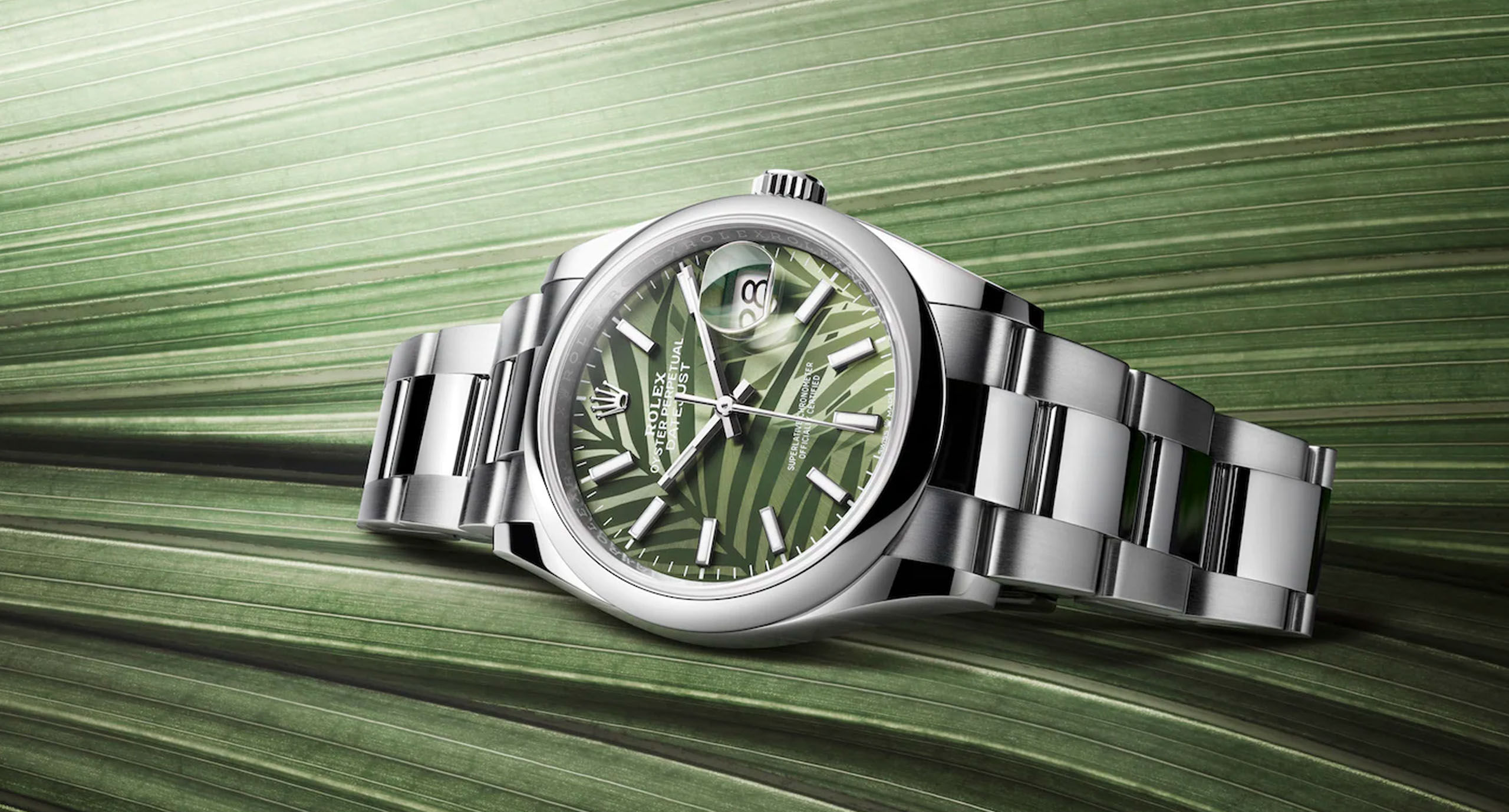 6 stupendous green-dial watches released in 2021 that caught our eyes