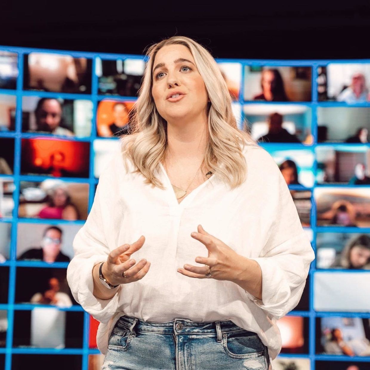 Here are 6 inspiring podcasts every young entrepreneur should listen to