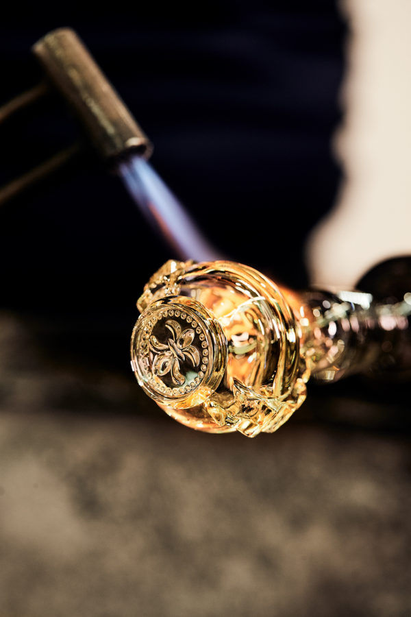 A closer look at LOUIS XIII Time Collection — 1900 unique medal