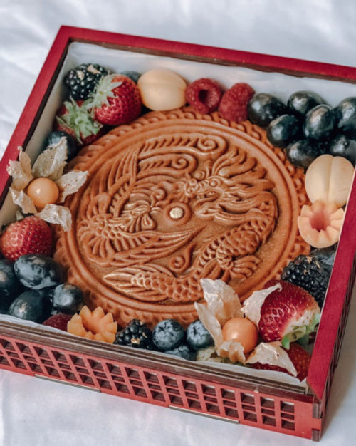 These artisanal mooncakes are perfect as Mid Autumn Festival gifts