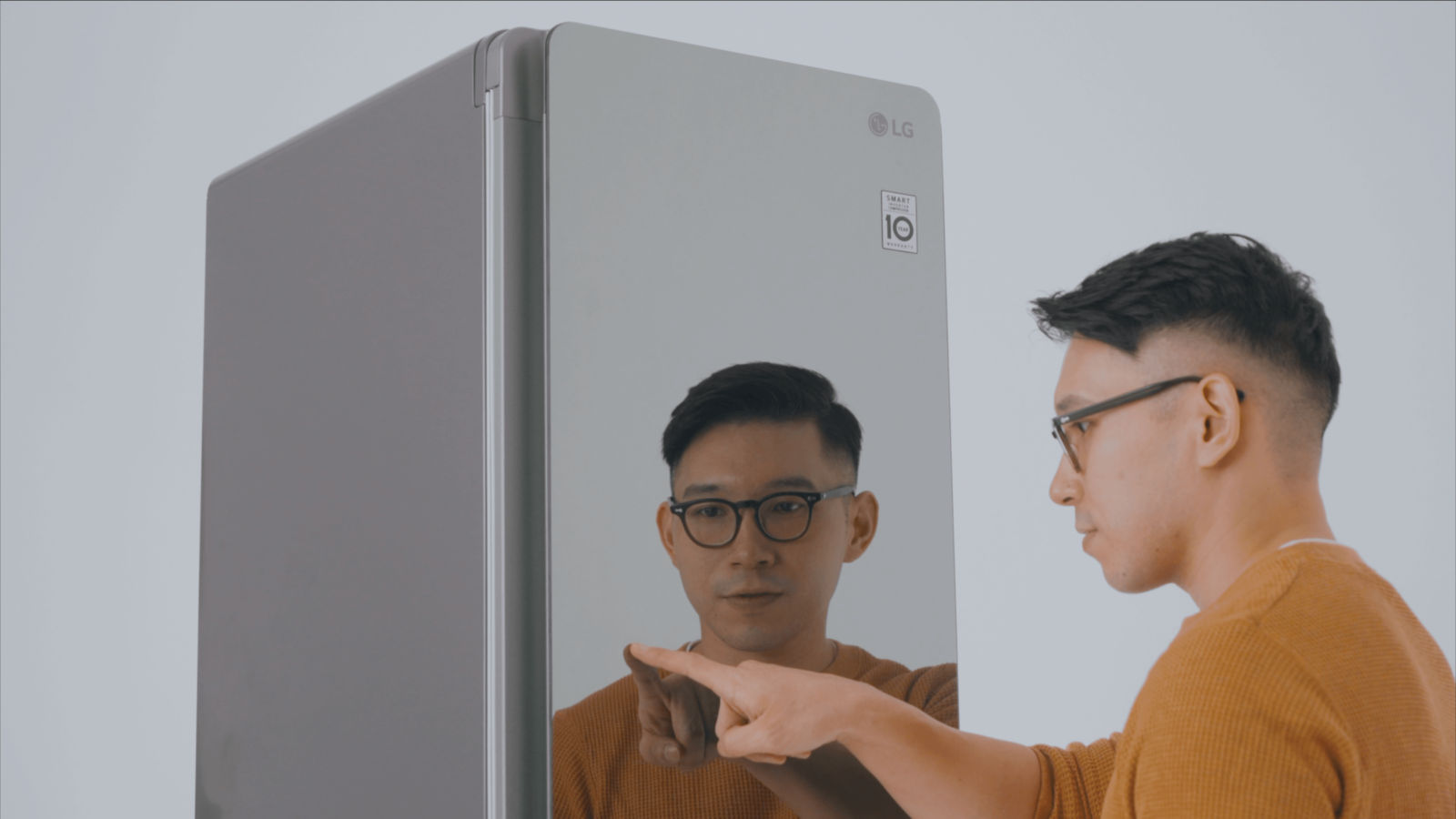 Editor's Review: The LG Styler™ cares for your clothes and wellbeing too