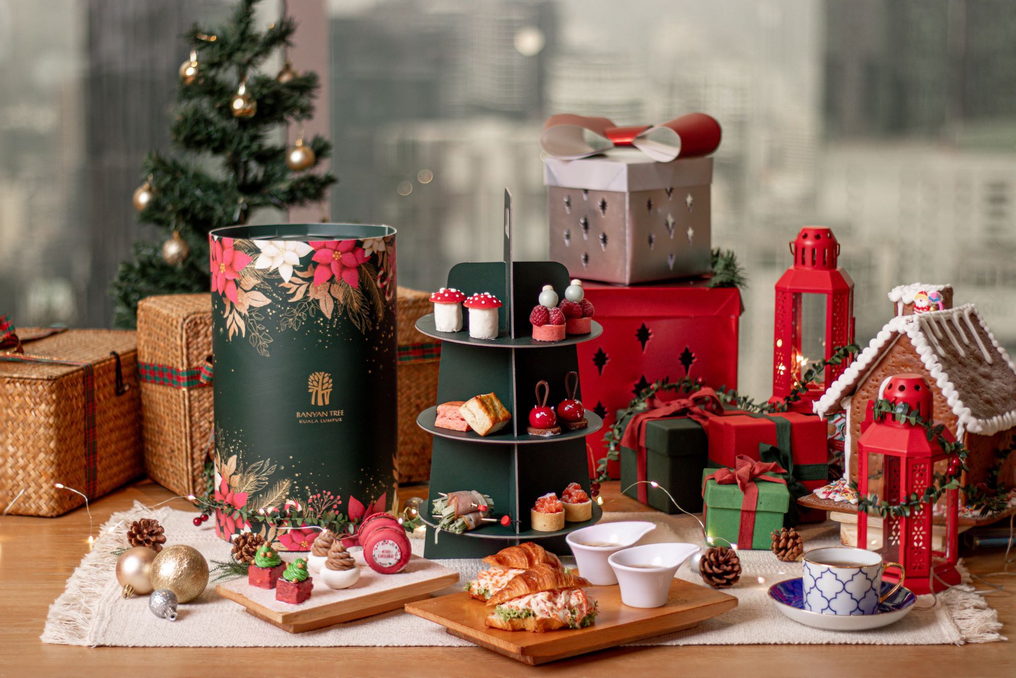 Here’s a guide to the best Christmas hampers for your loved ones in 2021