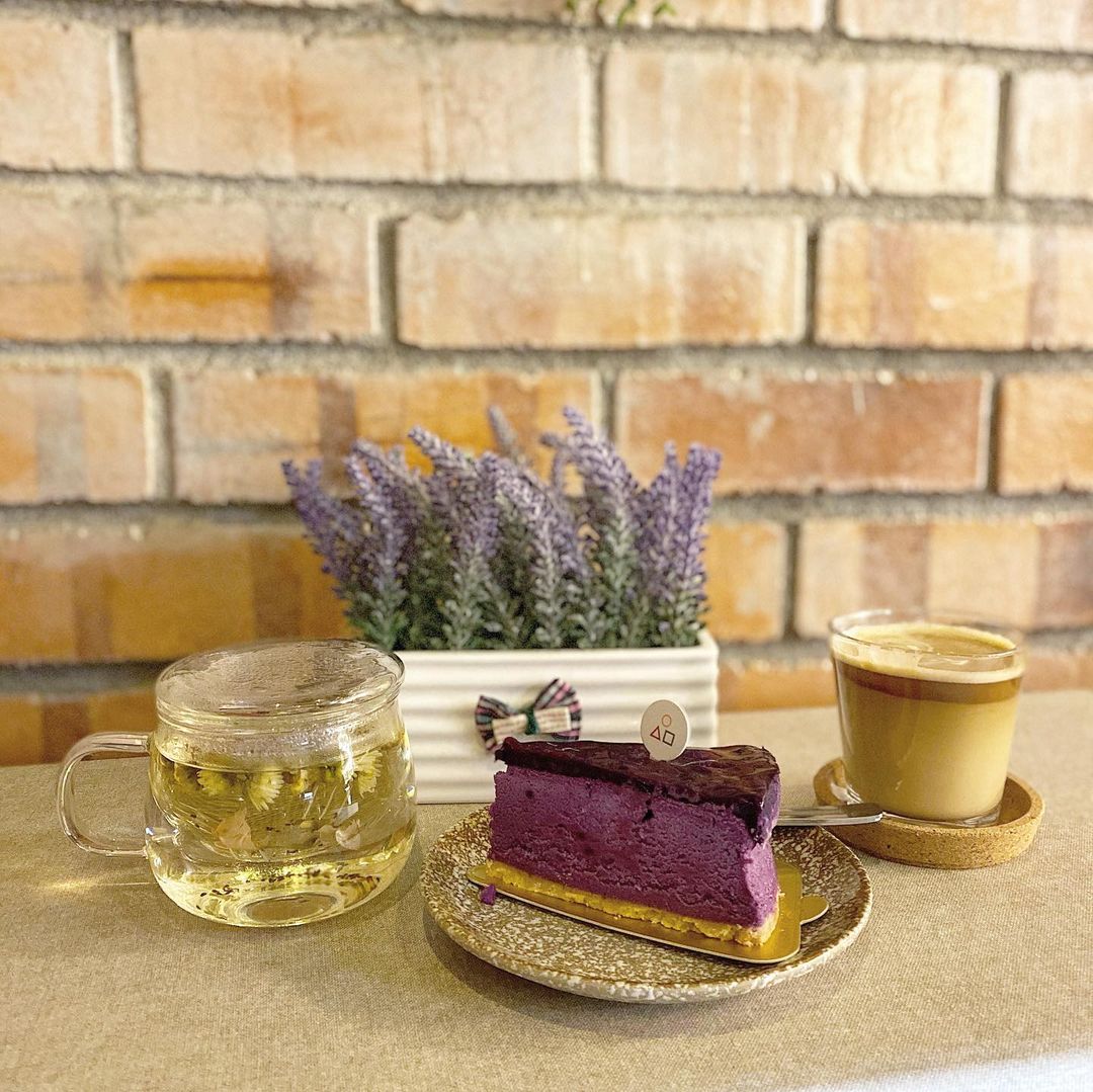 A guide to the best cafes in Cameron Highlands for coffee and pastries