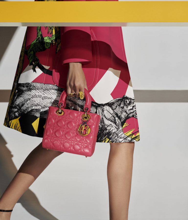 Dior’s Spring/Summer 2022 Collection revisits the vivid 1960s