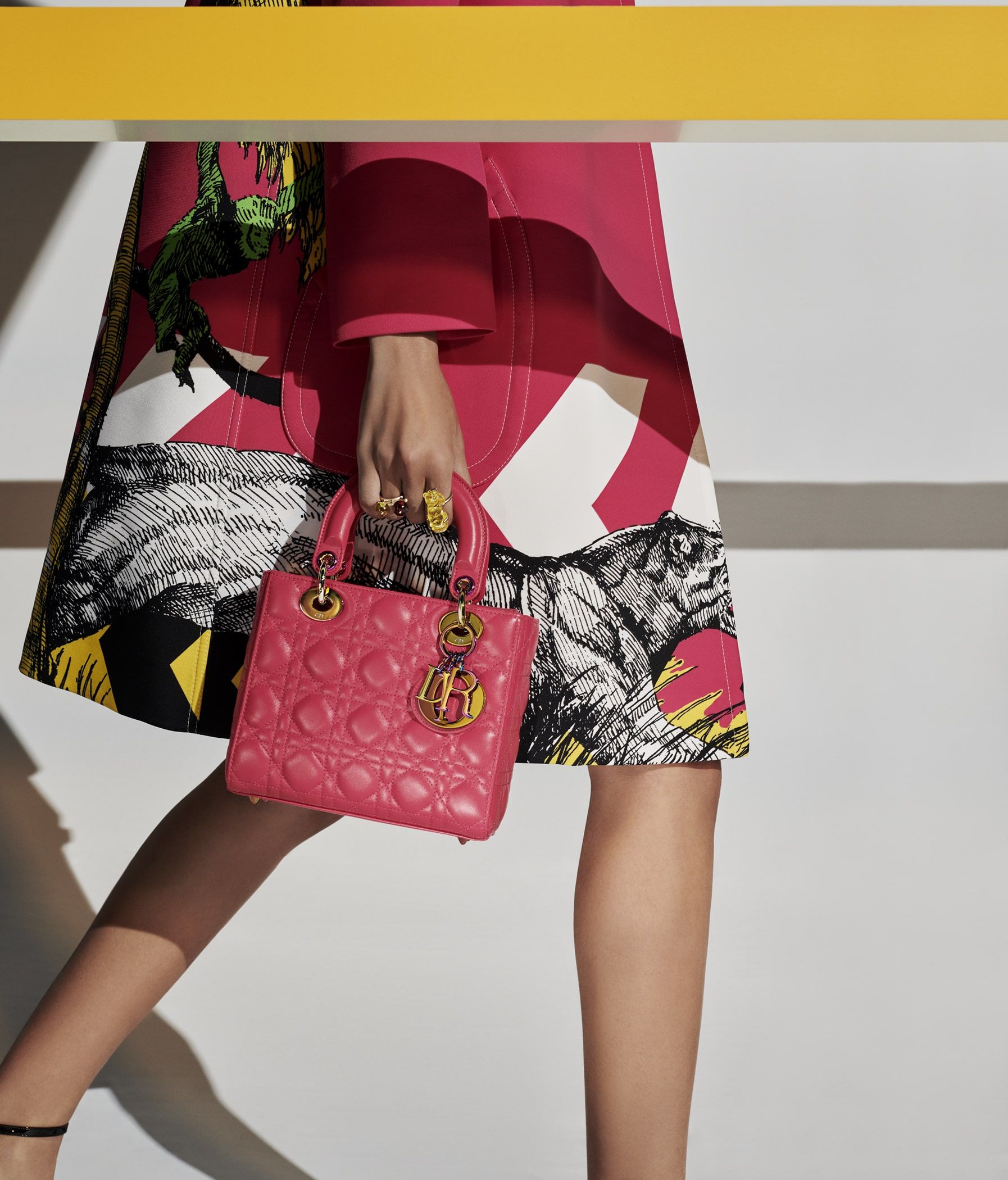 Dior’s Spring/Summer 2022 Collection revisits the vivid 1960s