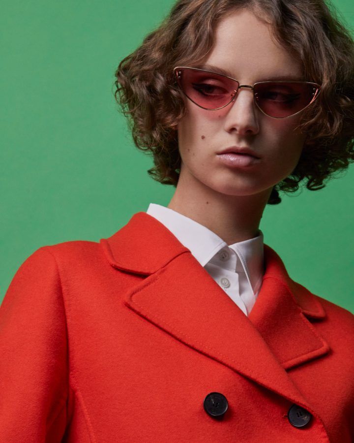 Dior’s Spring/Summer 2022 Collection revisits the vivid 1960s