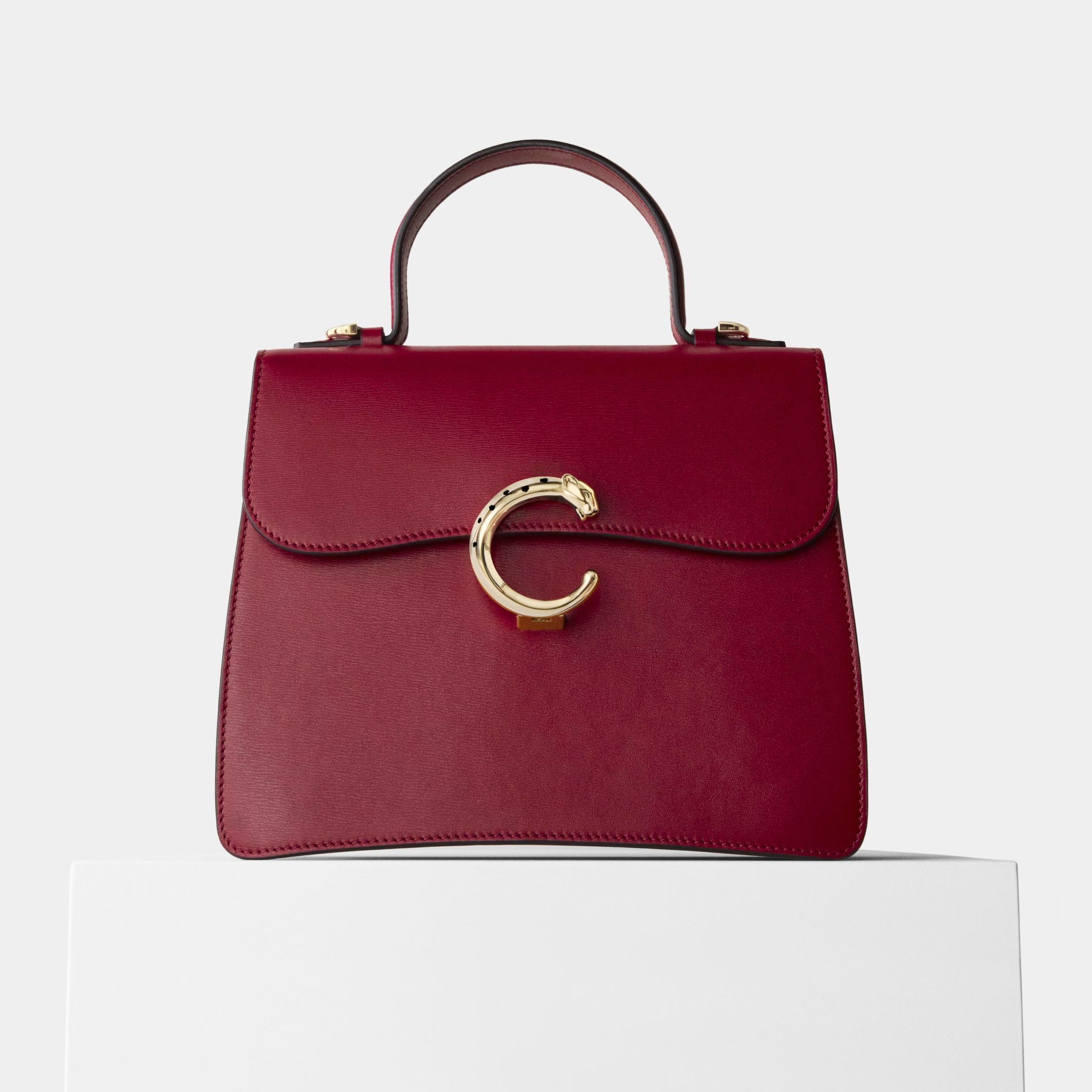The panther makes its mark on the latest Panthère de Cartier bag