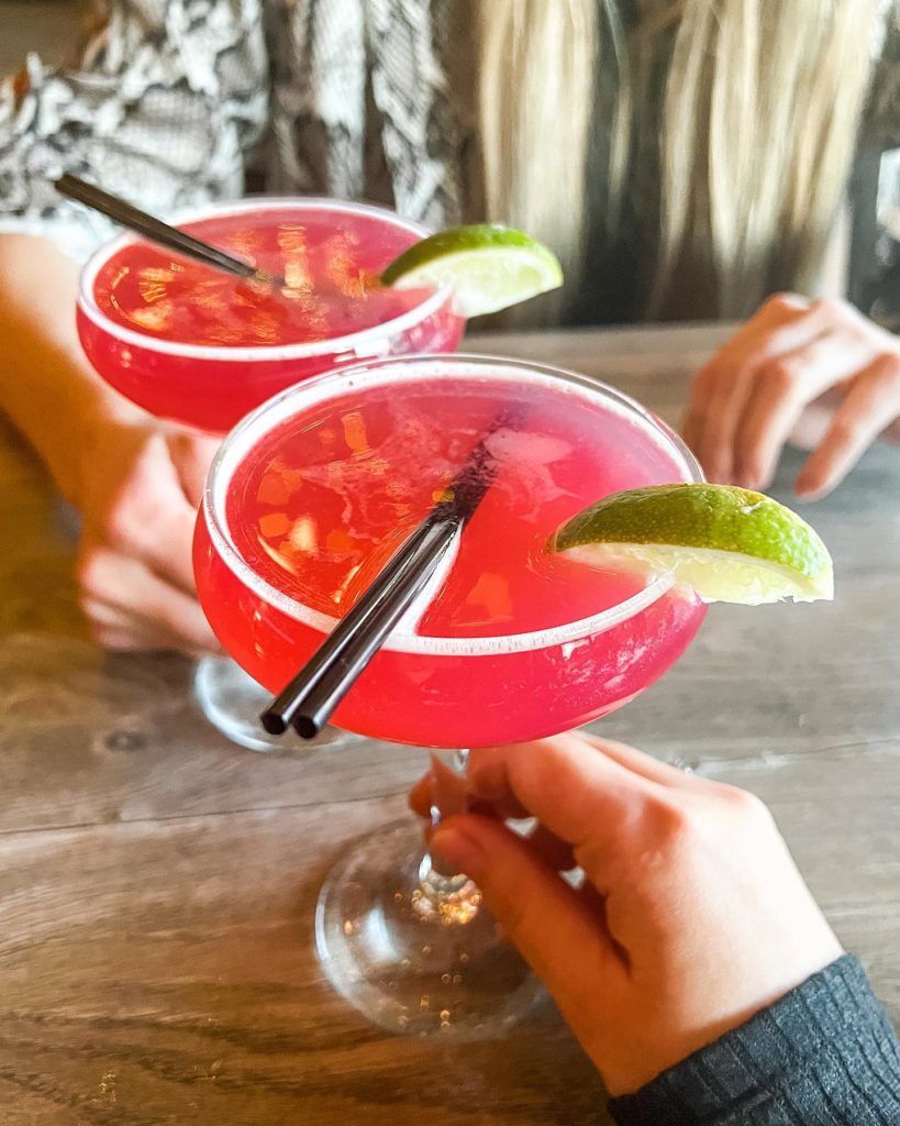 15 delicious classic cocktails you can make effortlessly at home