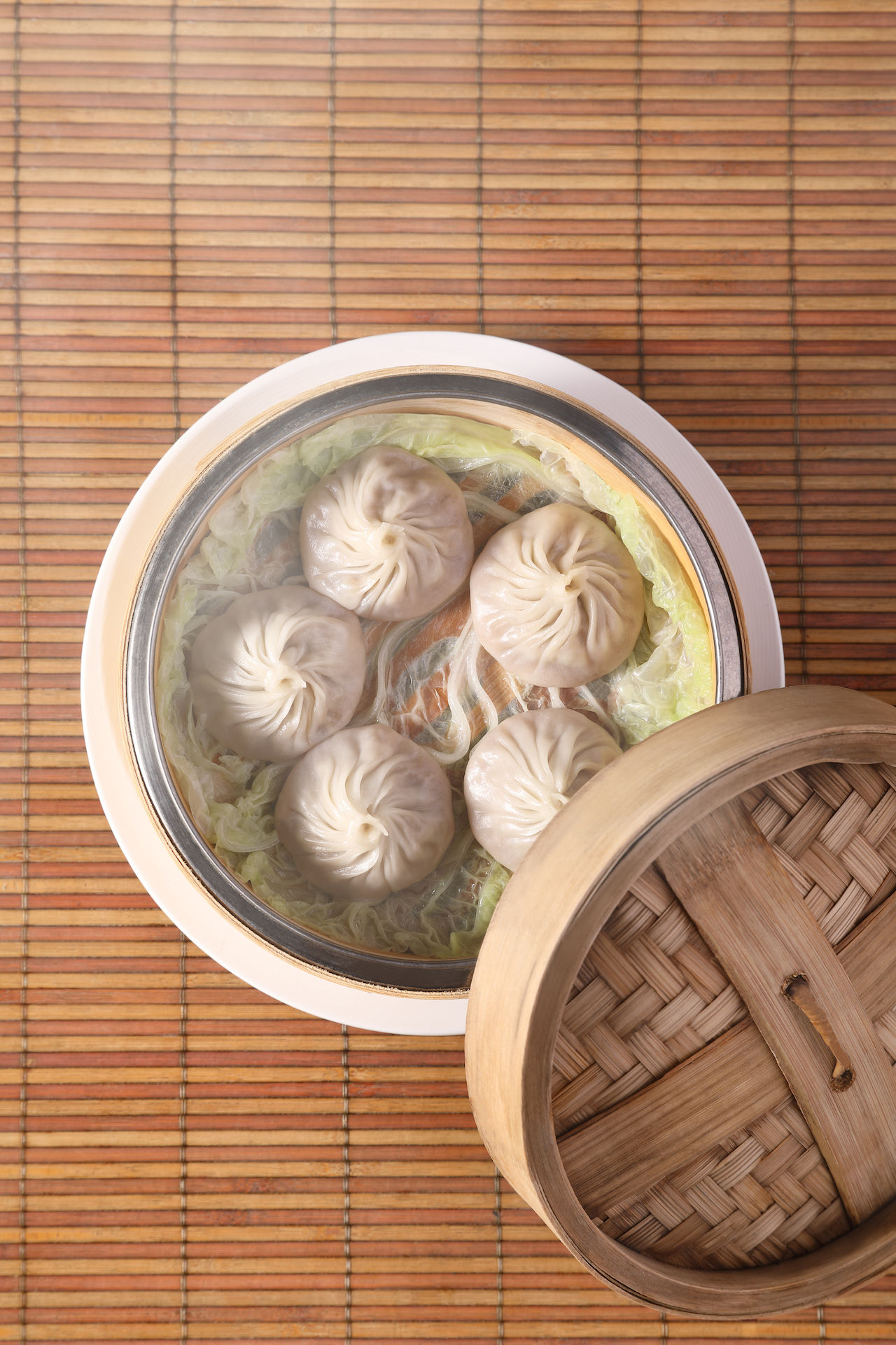 Review: Shanghai Restaurant hits the spot with authentic Shanghainese ...
