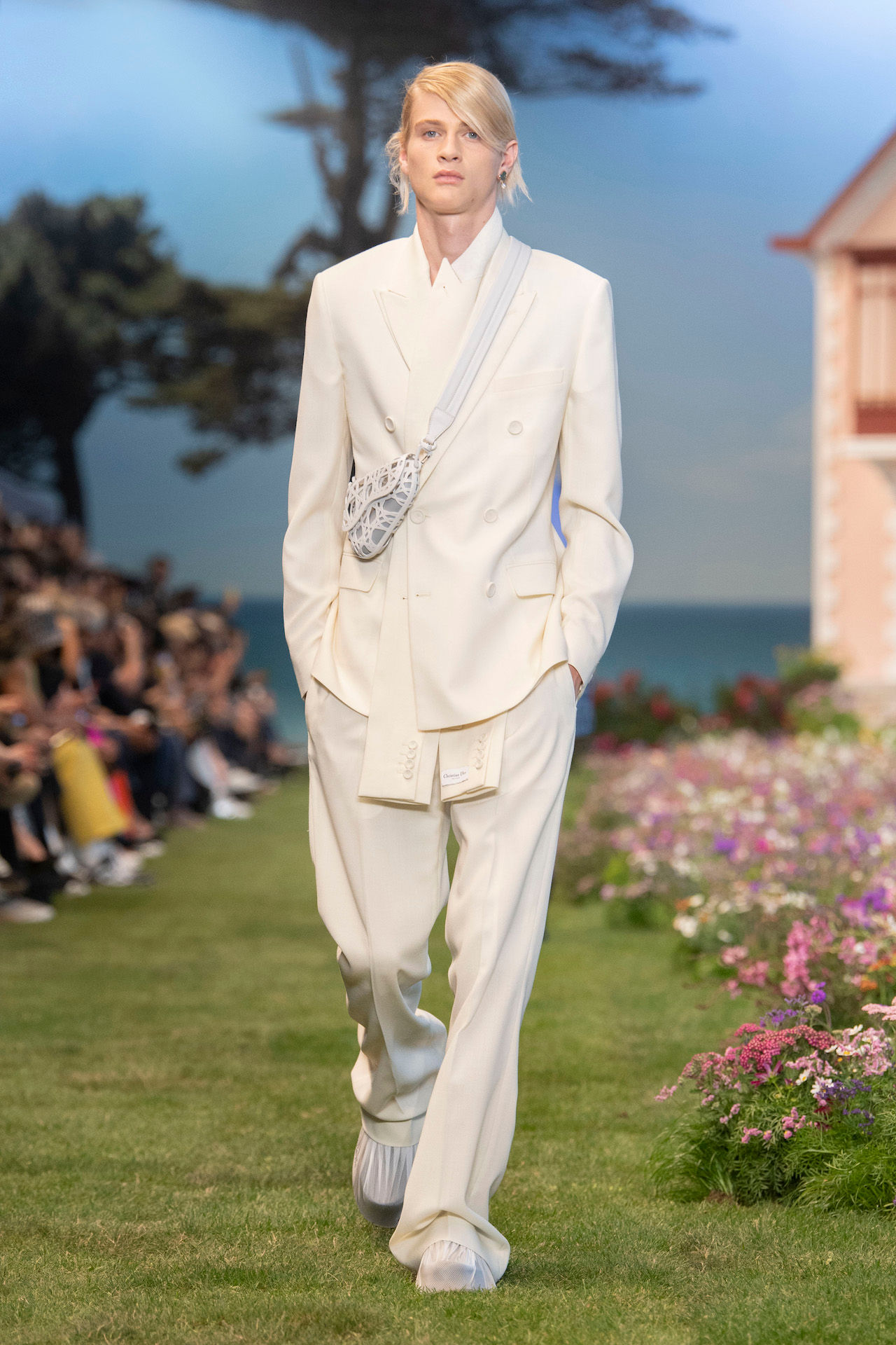 9 best looks: Dior Men Summer 2023 brings you into an enchanted garden