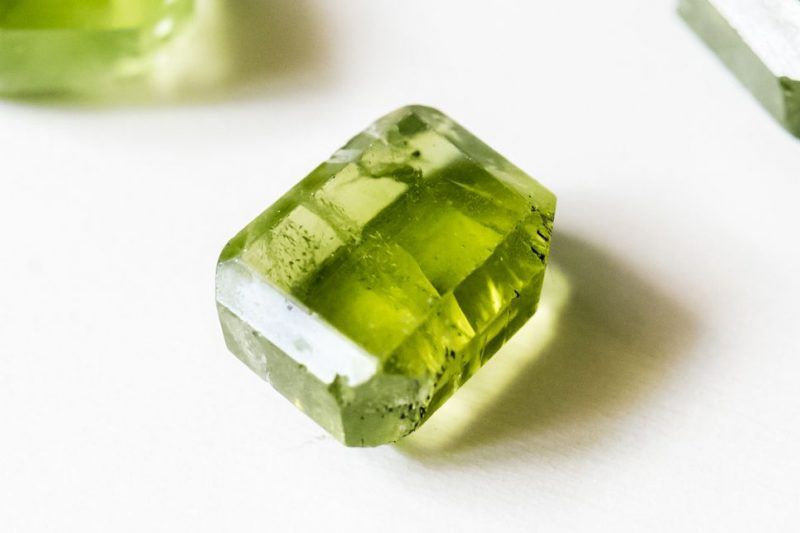August birthstone: Discover the Peridot, Sardonyx and Spinel