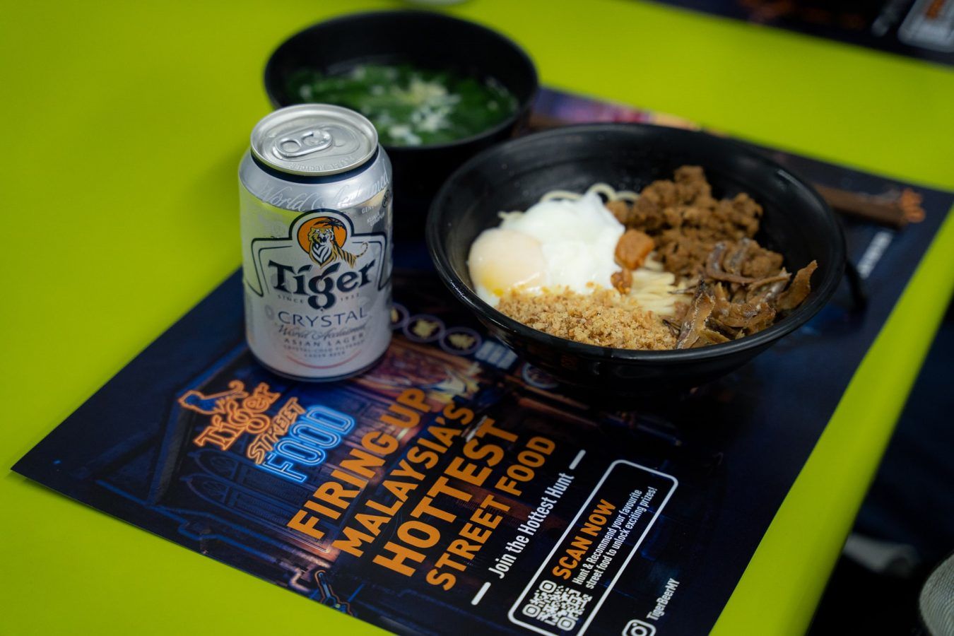 Join in the thrill of the Hottest Hunt for street food with Tiger Beer