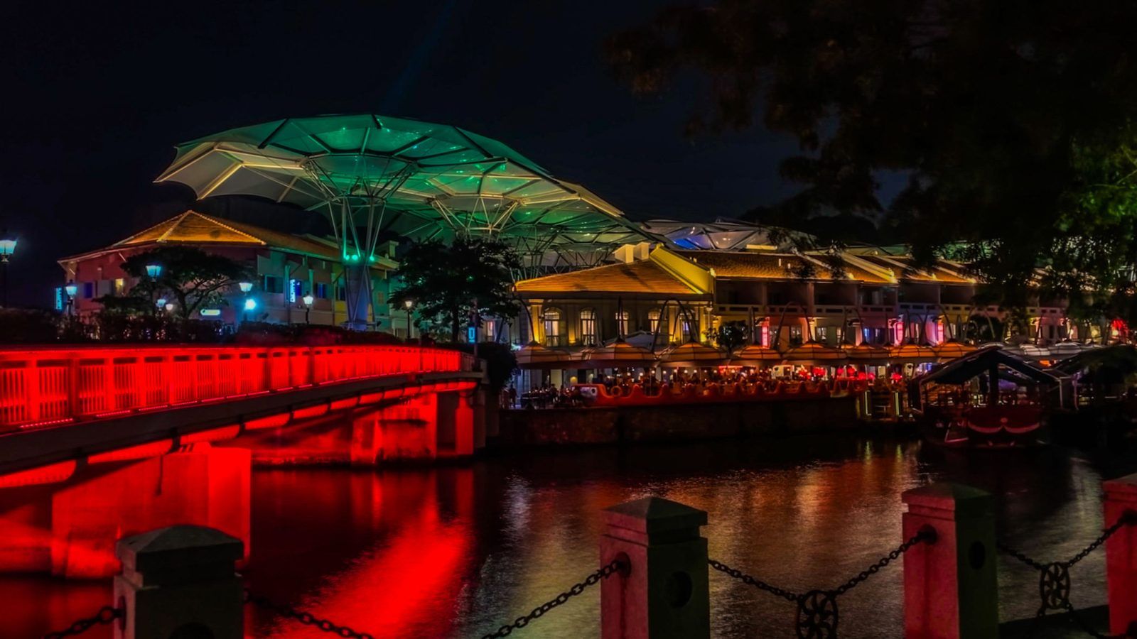 8 best bars for a fun night out in Clarke Quay, Singapore