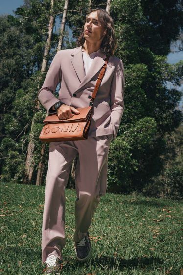 Bonia explores the bees and burgeoning trees for Spring/Summer 2023