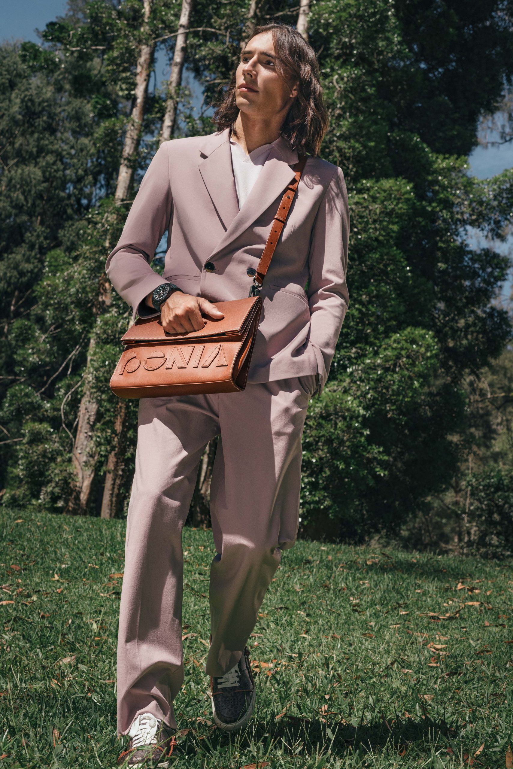 Bonia explores the bees and burgeoning trees for Spring/Summer 2023