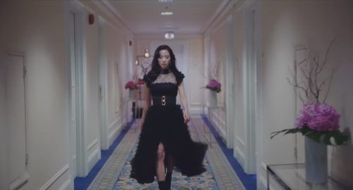 All the stunning looks that Jisoo wore in the music video for 'Flower'