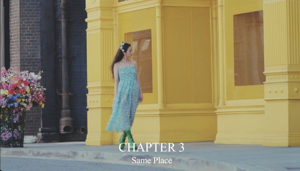 All the stunning looks that Jisoo wore in the music video for 'Flower'