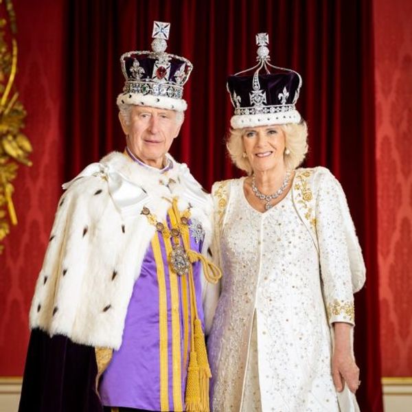 Who is Jonathan Yeo, the artist behind King Charles III's first royal ...