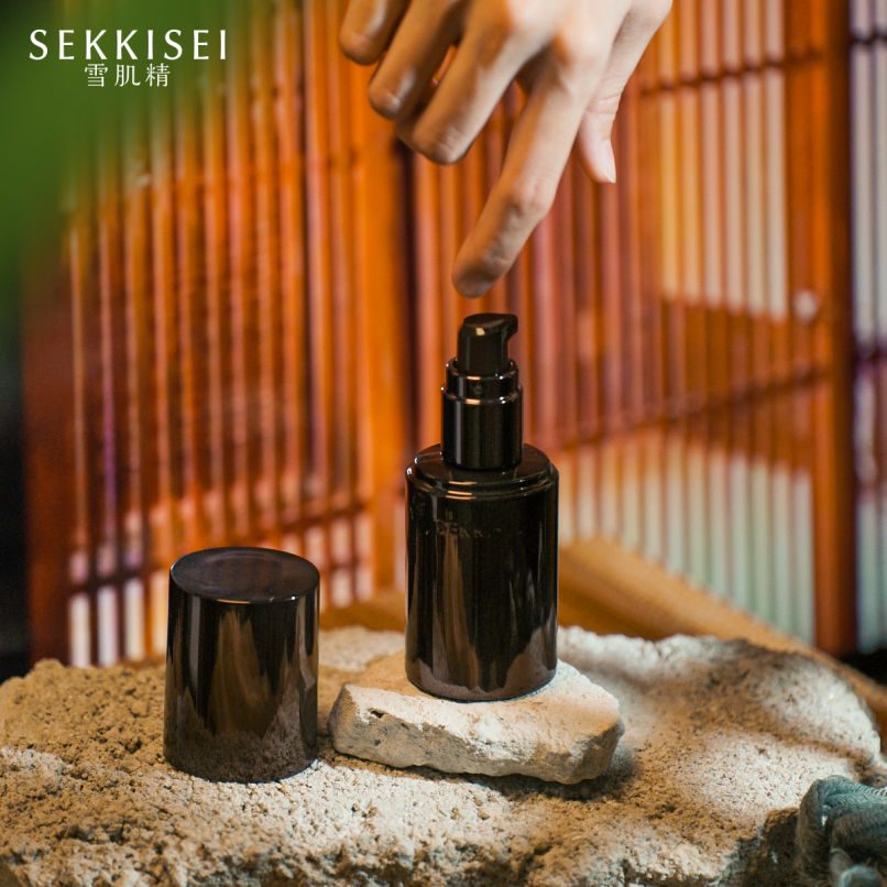 Radiant glowing skin made easy with KOSÉ SEKKISEI Clear Wellness