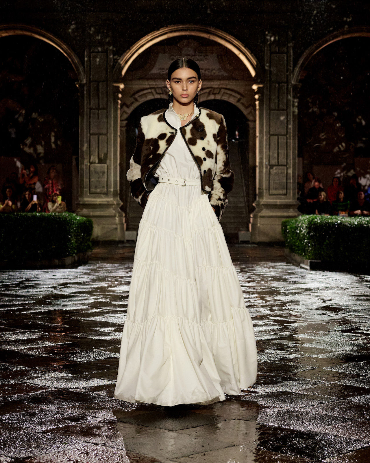 Dior Cruise celebrates both Mexican heritage and Frida Kahlo's legacy