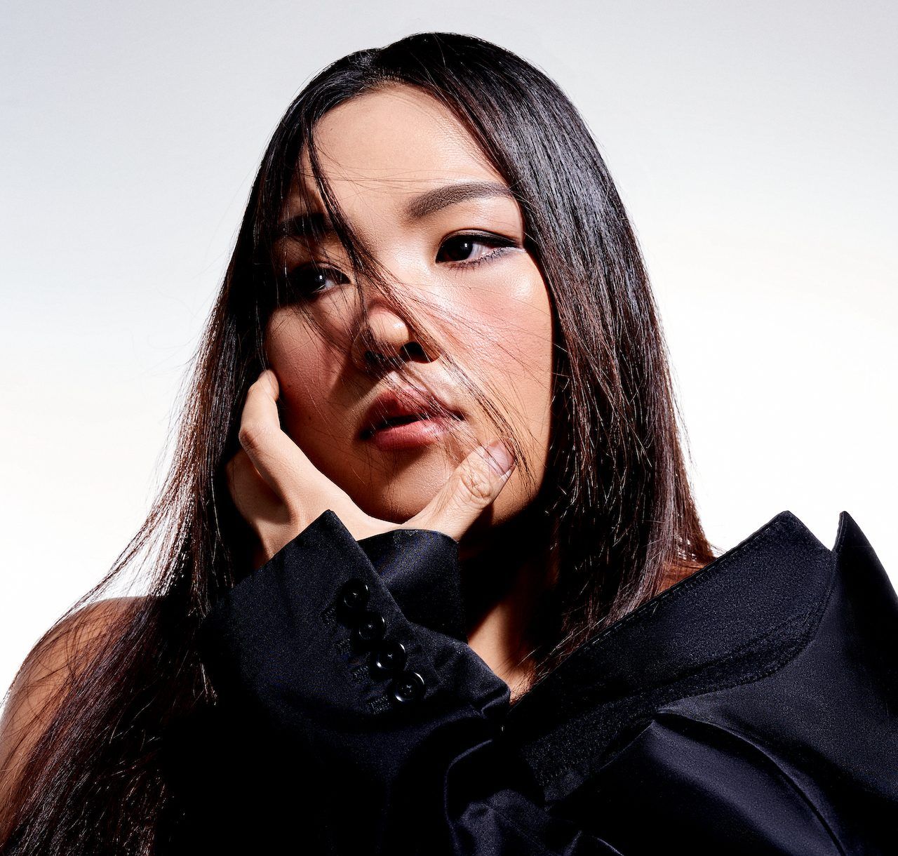 For Queenie Ting Kung Ni, the discus throw is a poised balancing act