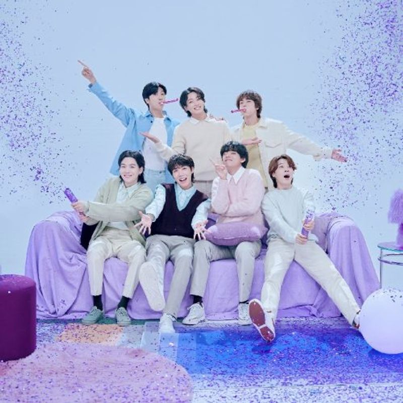 BTS V (aka Kim Taehyung's) net worth, earnings, investments and more