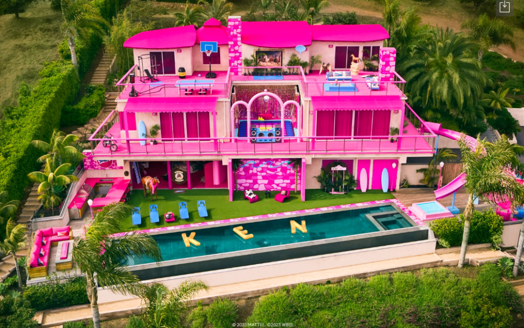 Top 5 room decor ideas will turn your interior into a Barbiecore fantasy