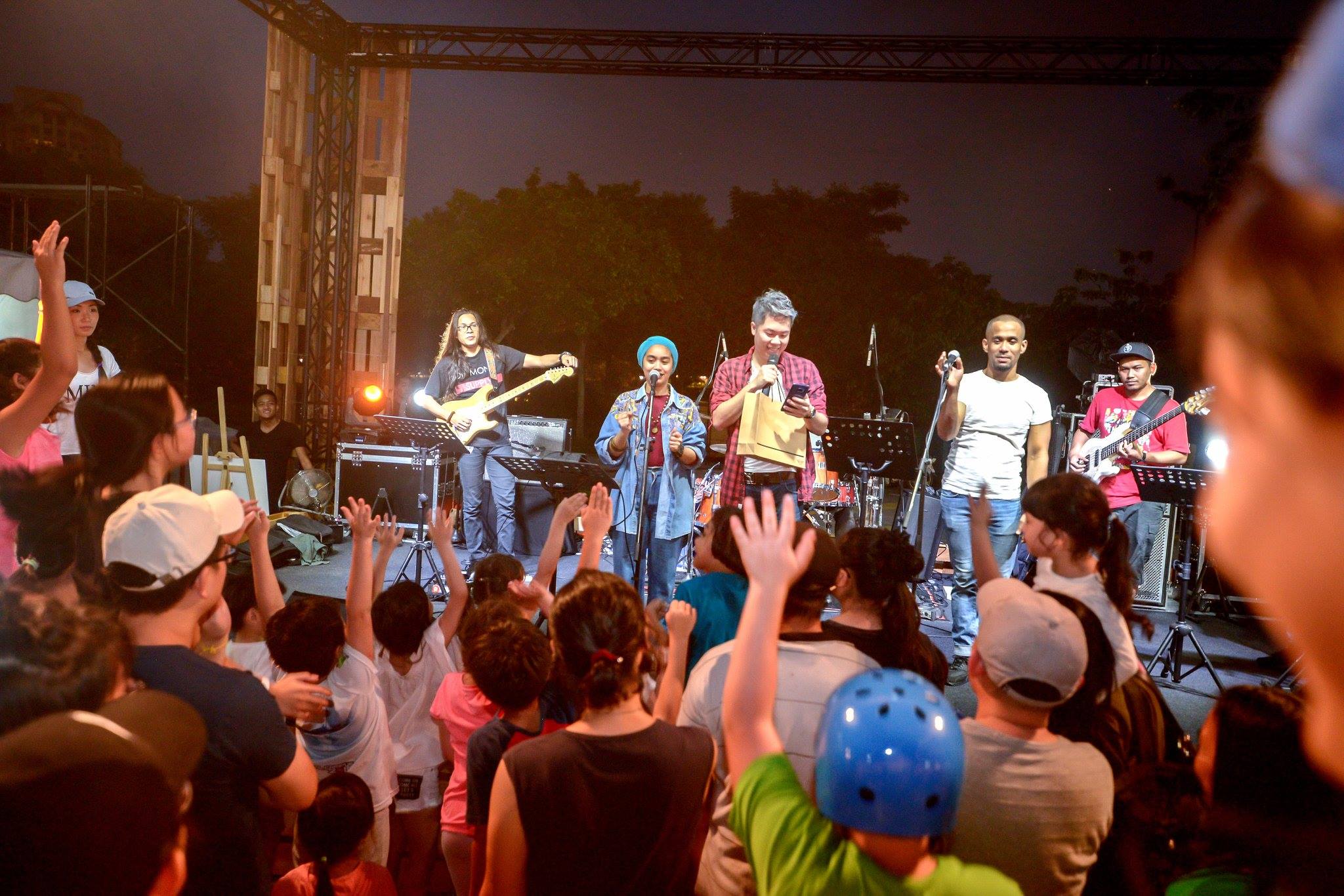 MINIacs, join in the spirit of “Big Love and Big Fun” at MINIfest 2023