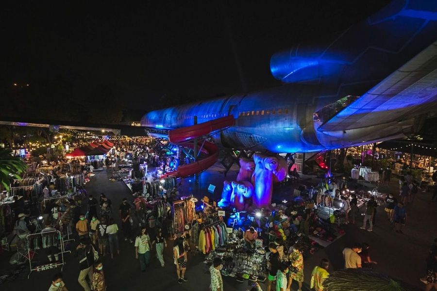The best night markets in Bangkok to satisfy your late night cravings