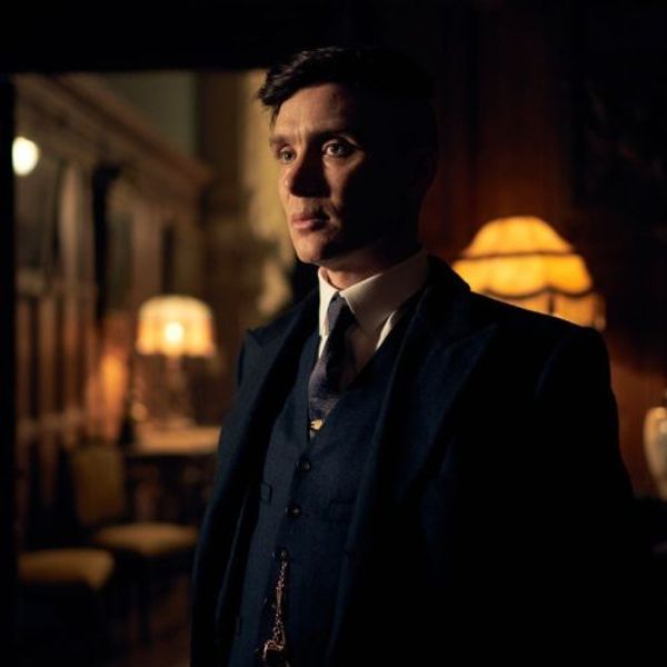 Check out Cillian Murphy's workout routine to achieve a sculpted physique
