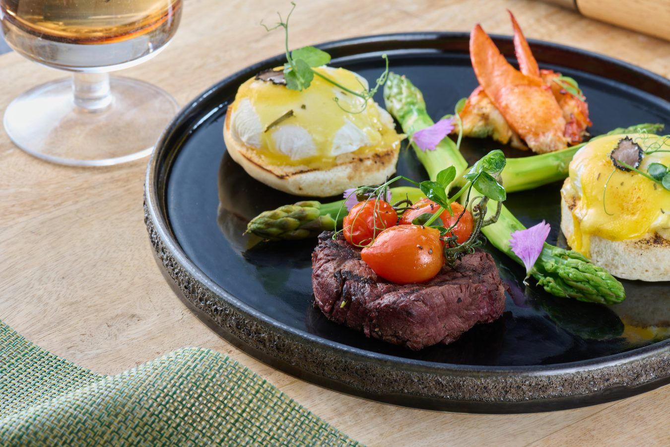 Lemon Garden is the ideal place for a memorable hotel buffet experience