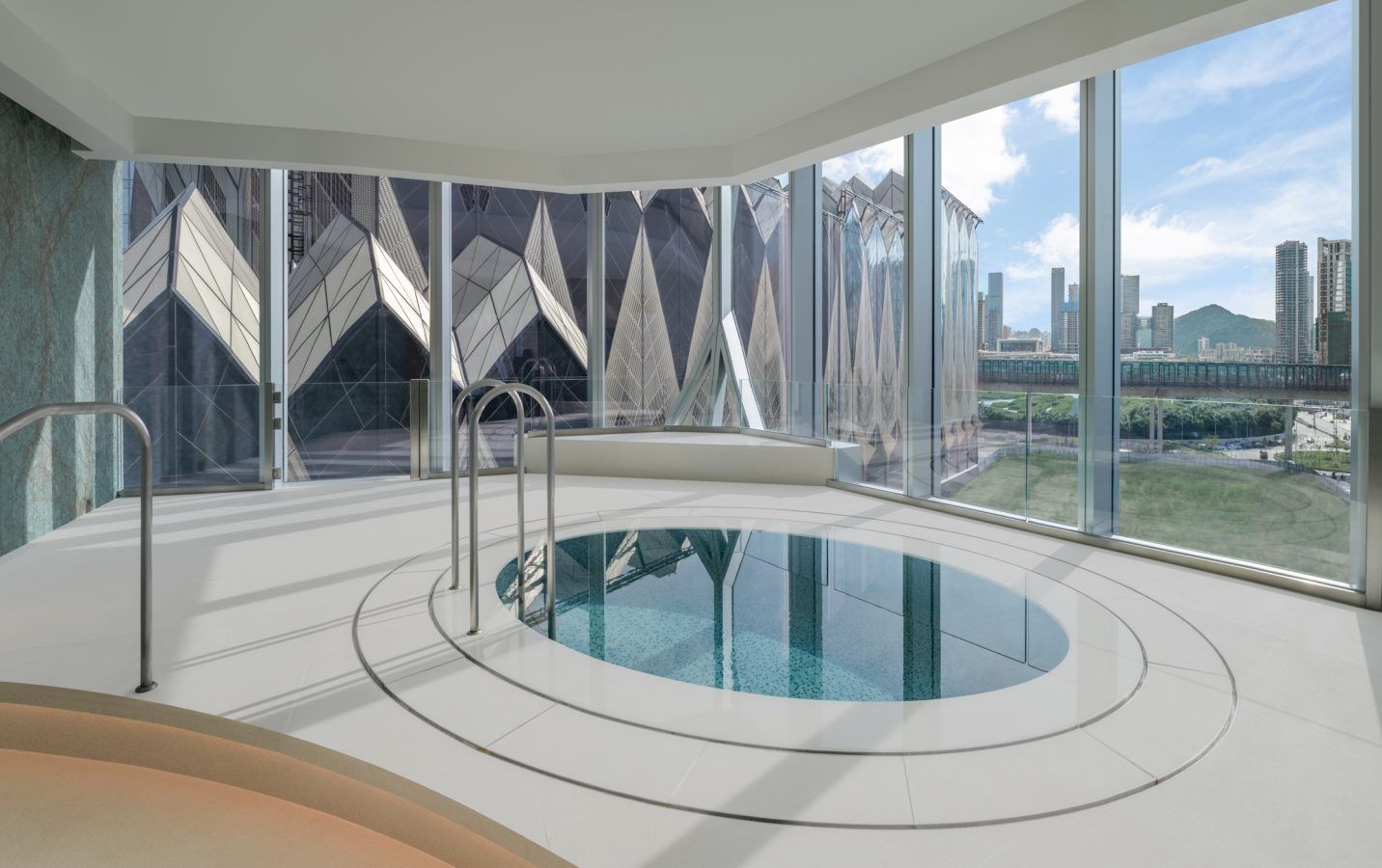 W Macau brings its "Luxury, Liberated" ethos to the city's iconic Cotai ...