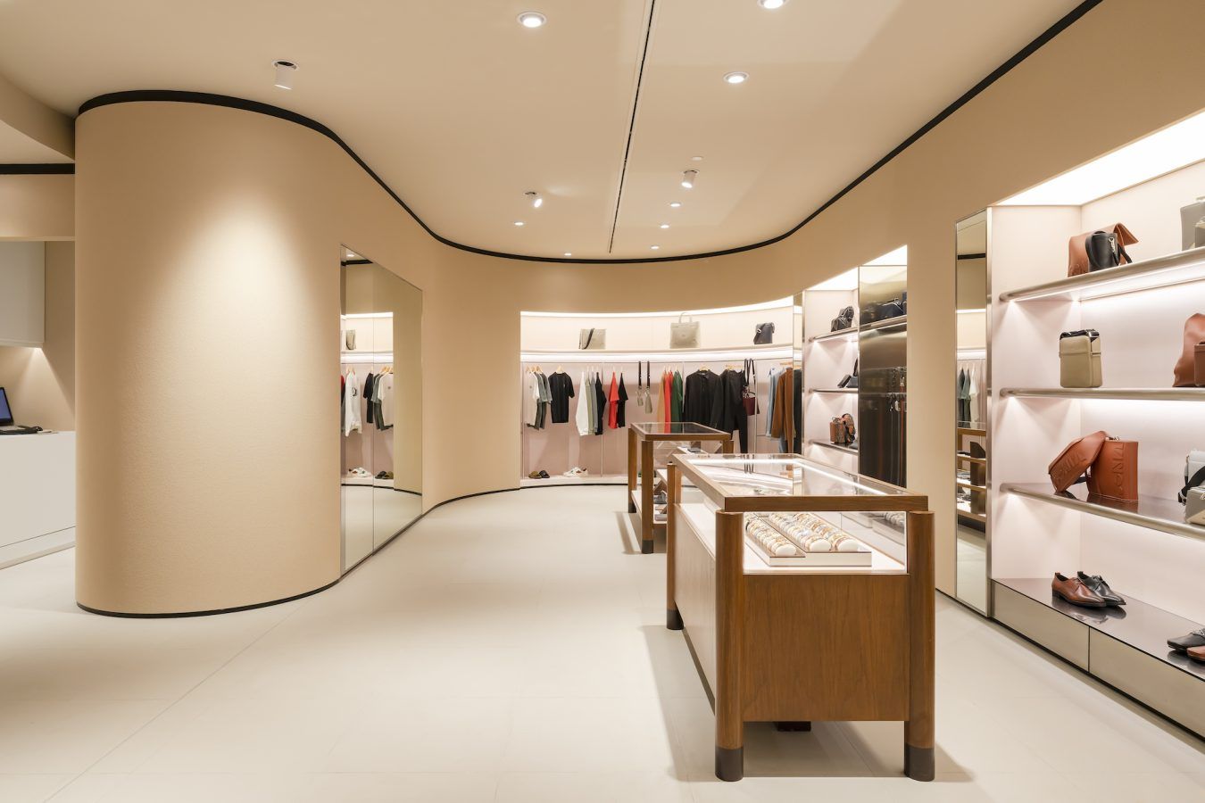 Fashion Obsessions: Updates from Uniqlo, Bonia and more