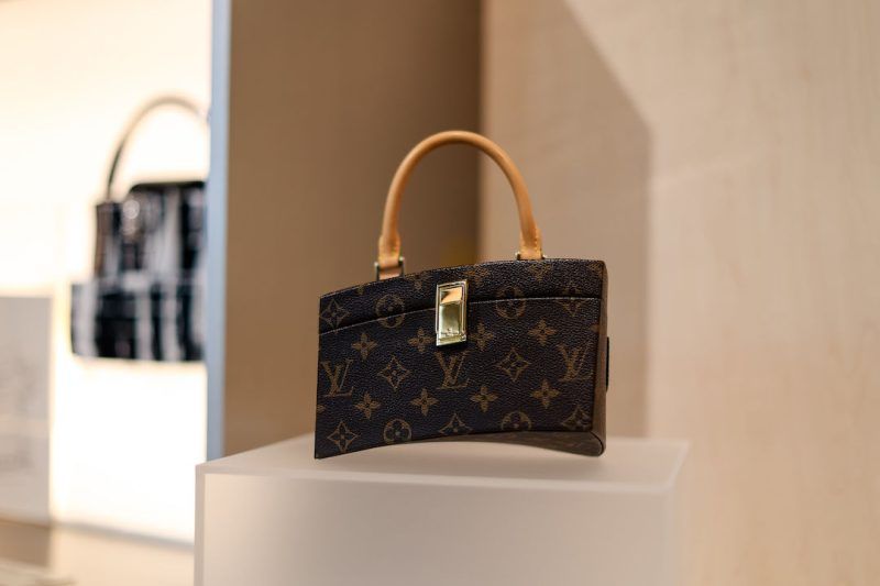 Louis Vuitton Debuts Frank Gehry Handbag Collection | Lifestyle Asia