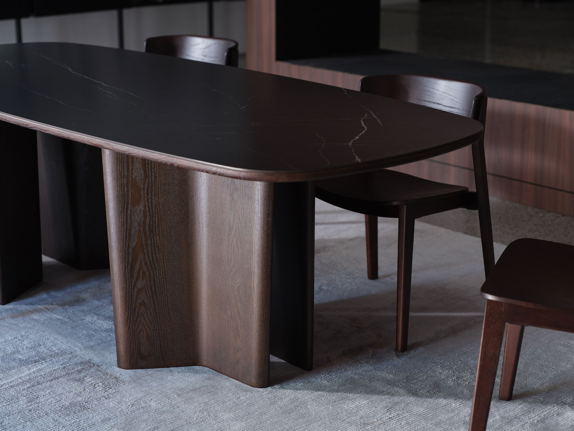 Achieve pragmatic and timeless interior design with King Living