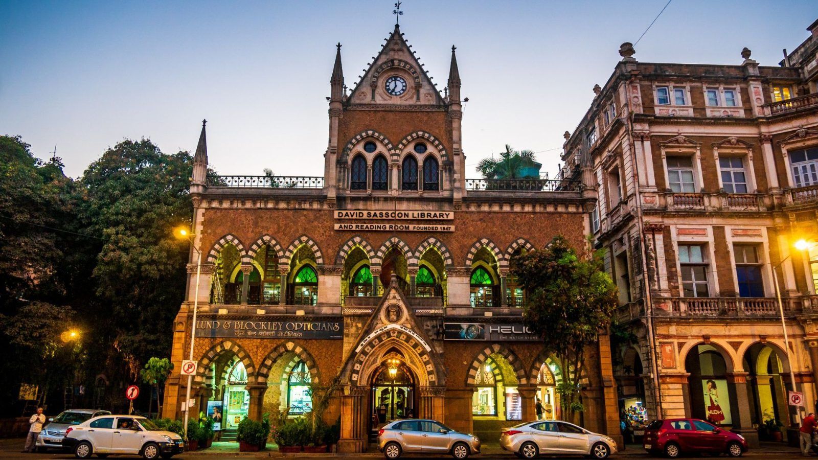 10 of the most beautiful libraries in Asia; Here's the list