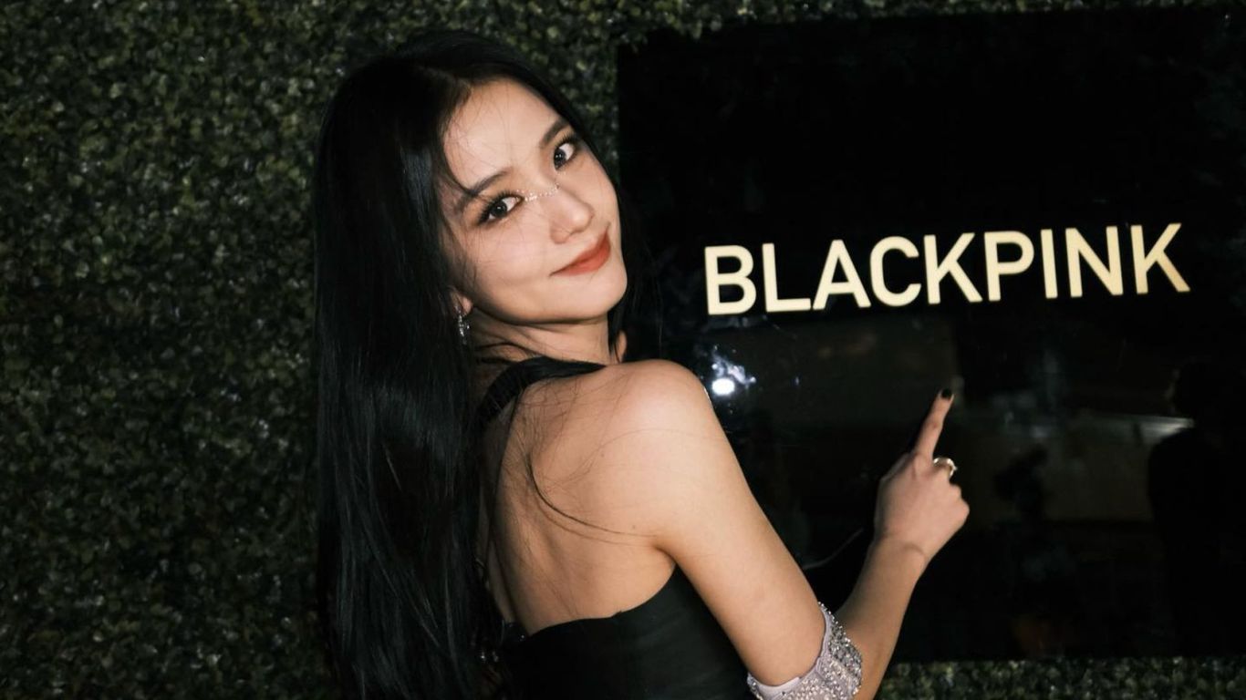 BLACKPINK Jisoo's brand endorsements: Dior, Cartier, Dyson and more