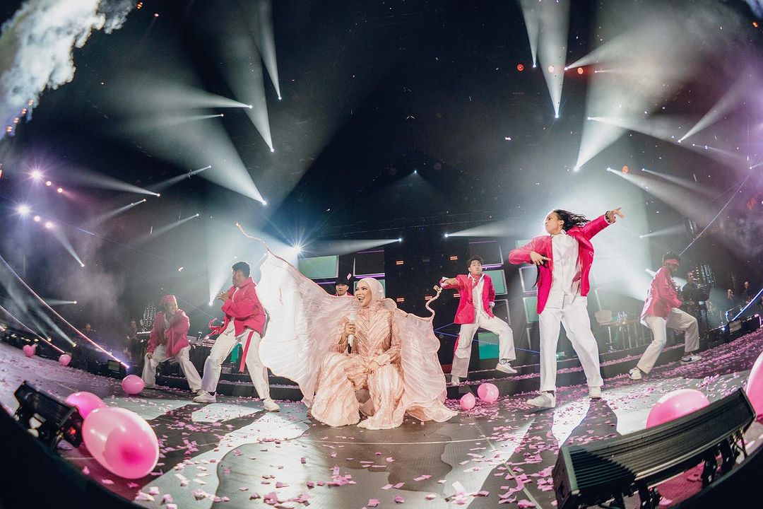 The Lifestyle Asia KL team breaks down significant Aina Abdul moments