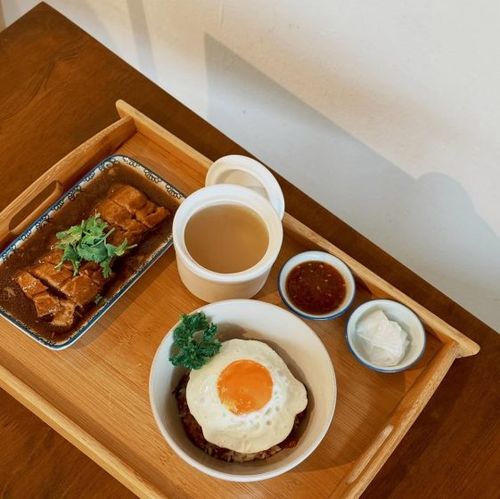 The best Taman Paramount food haunts to dine in today