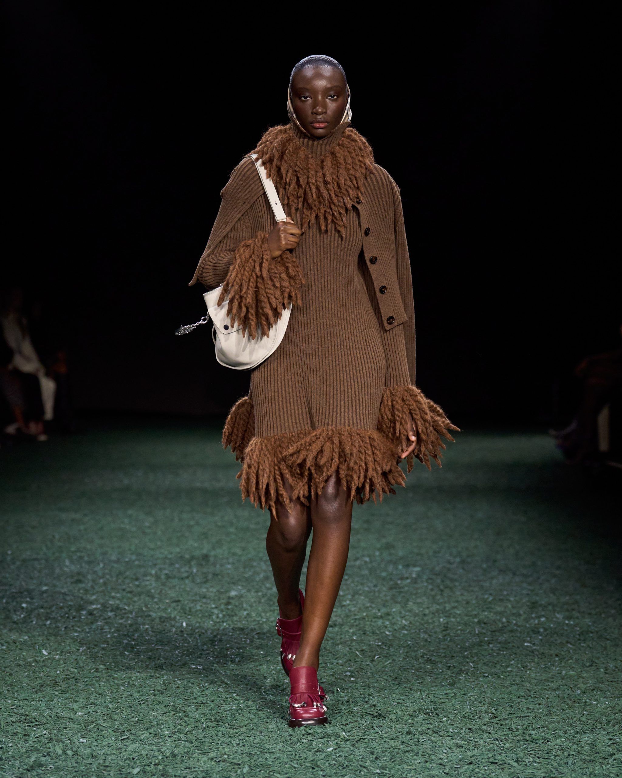 Burberry Winter 2024 reflects the British landscape in creative fashion