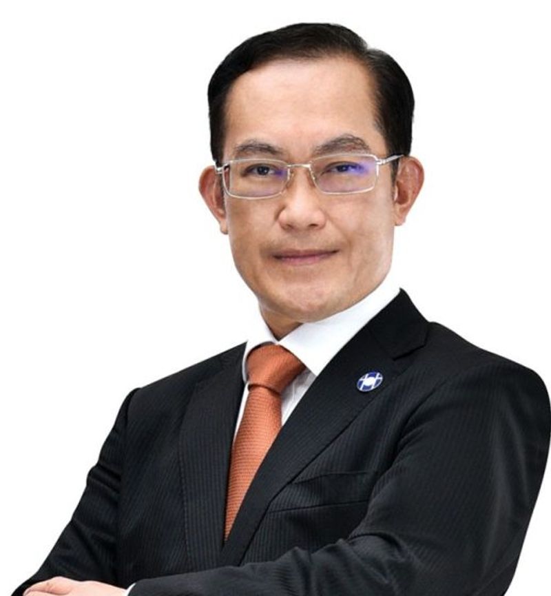 Meet the top 15 richest men & families in Malaysia who are on Forbes' list