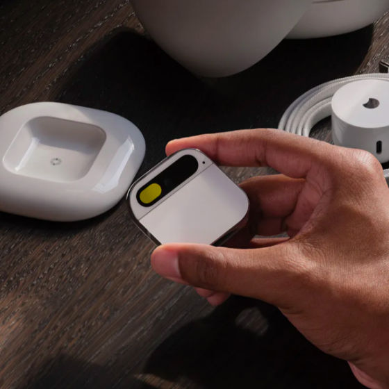 AI-enhanced wearable devices: 5 gadgets bringing the future to the present