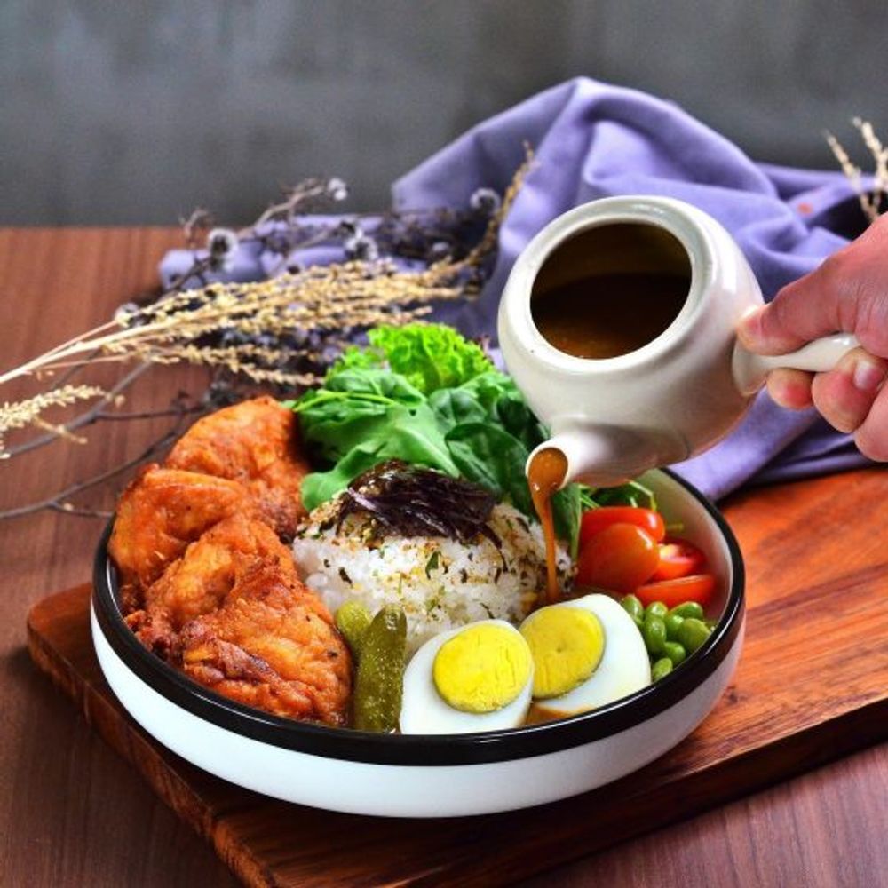 A guide to the best cafes in Cheras for brunch, desserts, and coffee