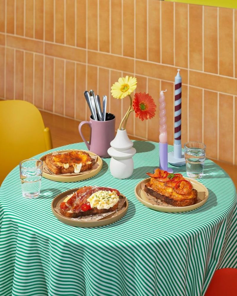 9 best hawker stalls for delicious braised duck rice in Singapore