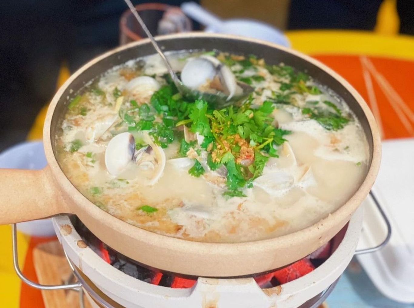 Claypot lala: 7 spots to try the dish in Singapore | Lifestyle Asia KL