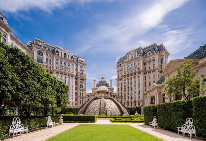 Here's how to experience the best that Macau has to offer