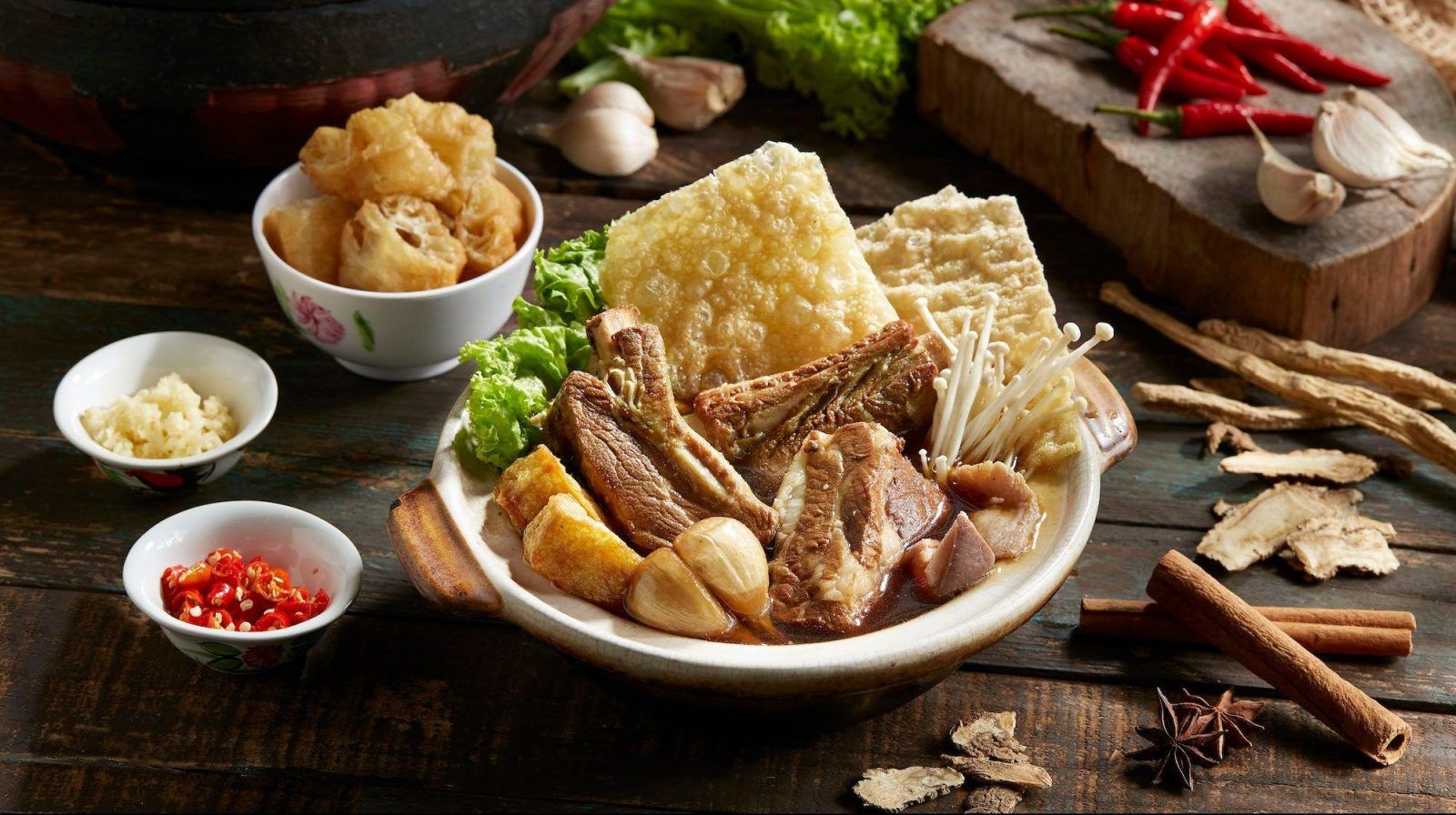 Where to find the best Malaysian-style herbal bak kut teh in Singapore ...