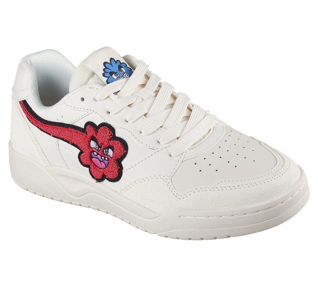 Fashion Obsessions: Jacob Elordi for Bottega Veneta, Skechers ...